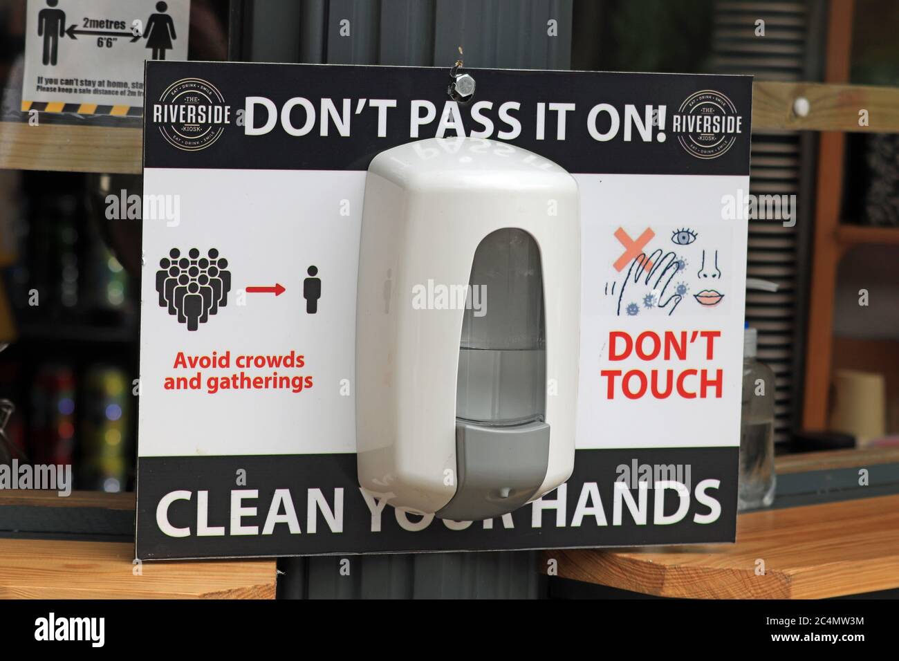 Clean pass hi-res stock photography and images - Alamy