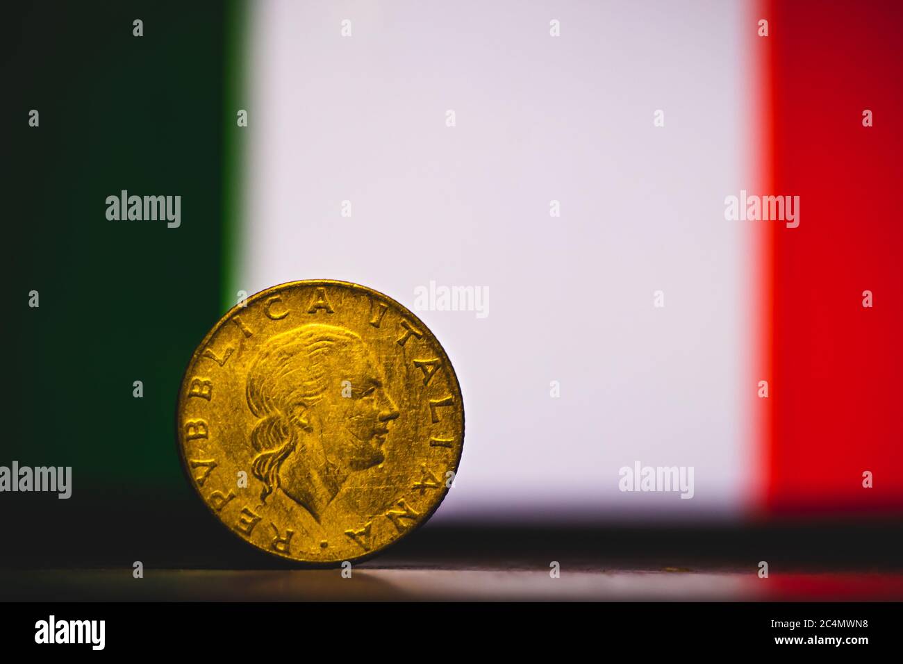 Italian 200 lire coin. Back side of two hundred Italian lire isolated ...