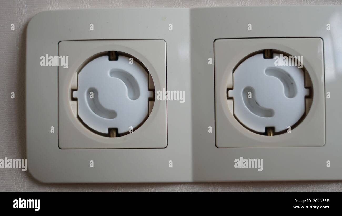 Double sockets hi-res stock photography and images - Alamy