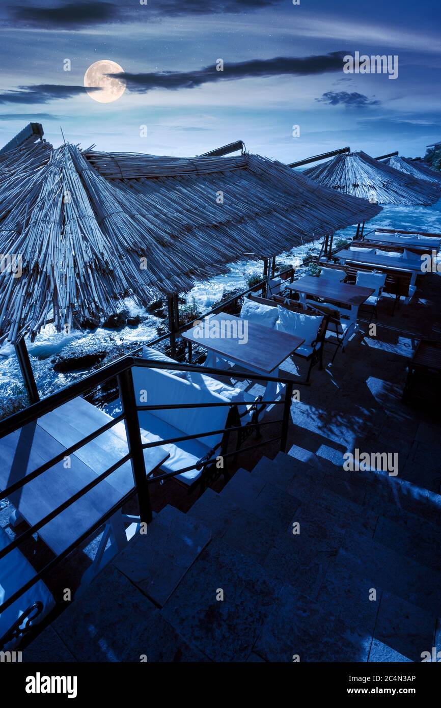 Romantic restaurant seats hi-res stock photography and images - Alamy