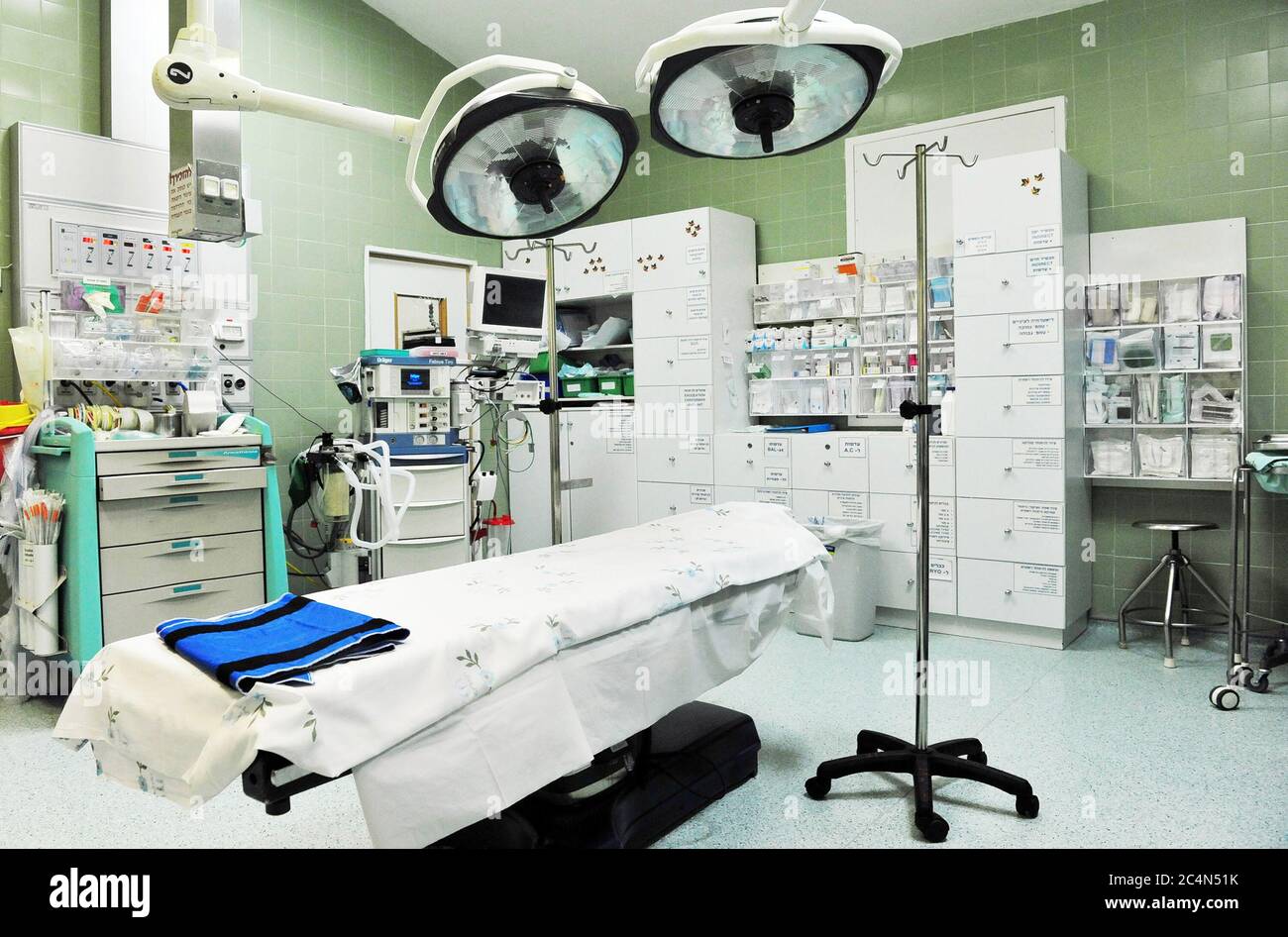 Empty Hospital Theatre Room High Resolution Stock Photography and ...