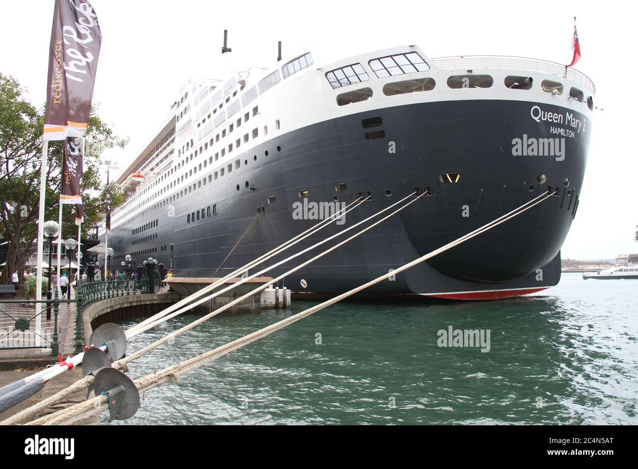 The Cunard Queen Mary 2 cruise ship moored at the Overseas Passenger ...