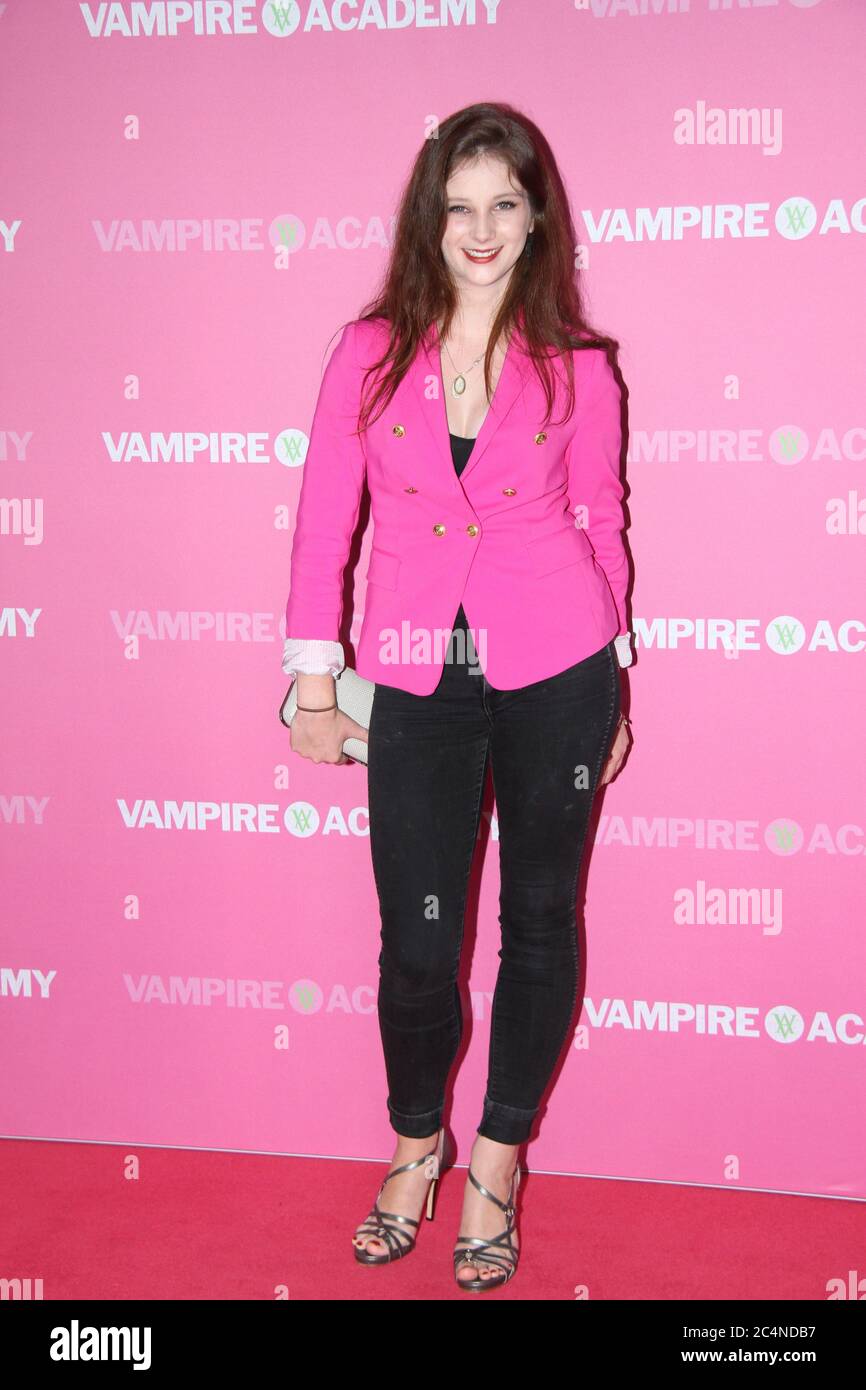 Xenia Goodwin (Dance Academy) arrives on the red carpet for the ...