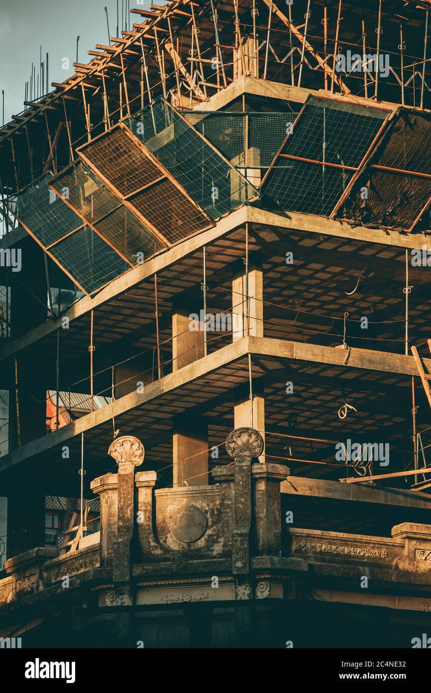Concrete constructed building hi-res stock photography and images - Alamy