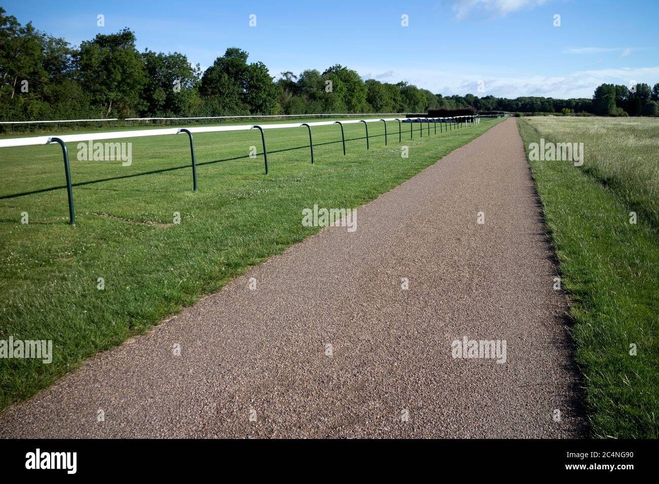 Britain racecourses hi-res stock photography and images - Alamy