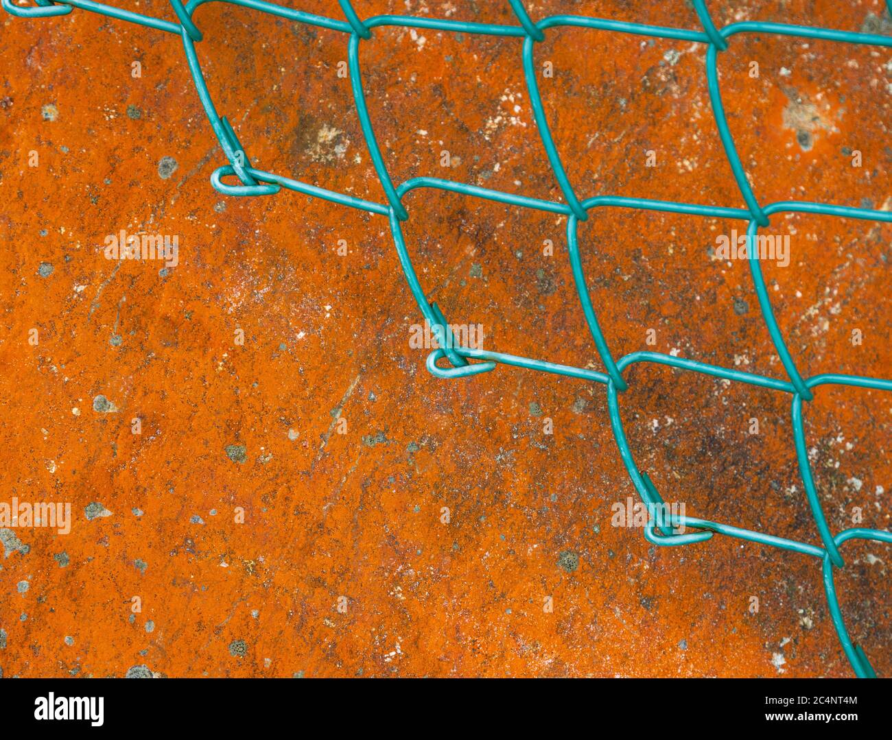 Vivid wire pattern hi-res stock photography and images - Alamy