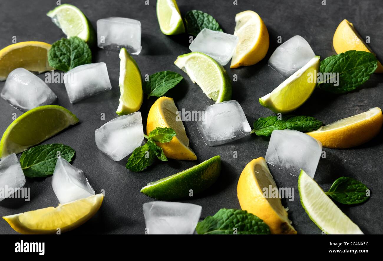 Lime, lemon and ice Stock Photo - Alamy