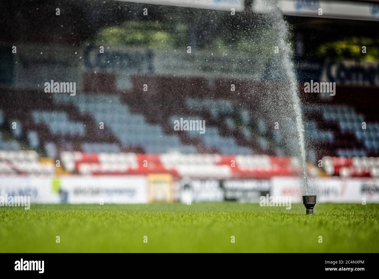 Watering pitch uk hi-res stock photography and images - Alamy