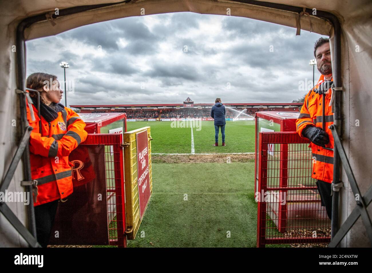 Players tunnel hi-res stock photography and images - Alamy