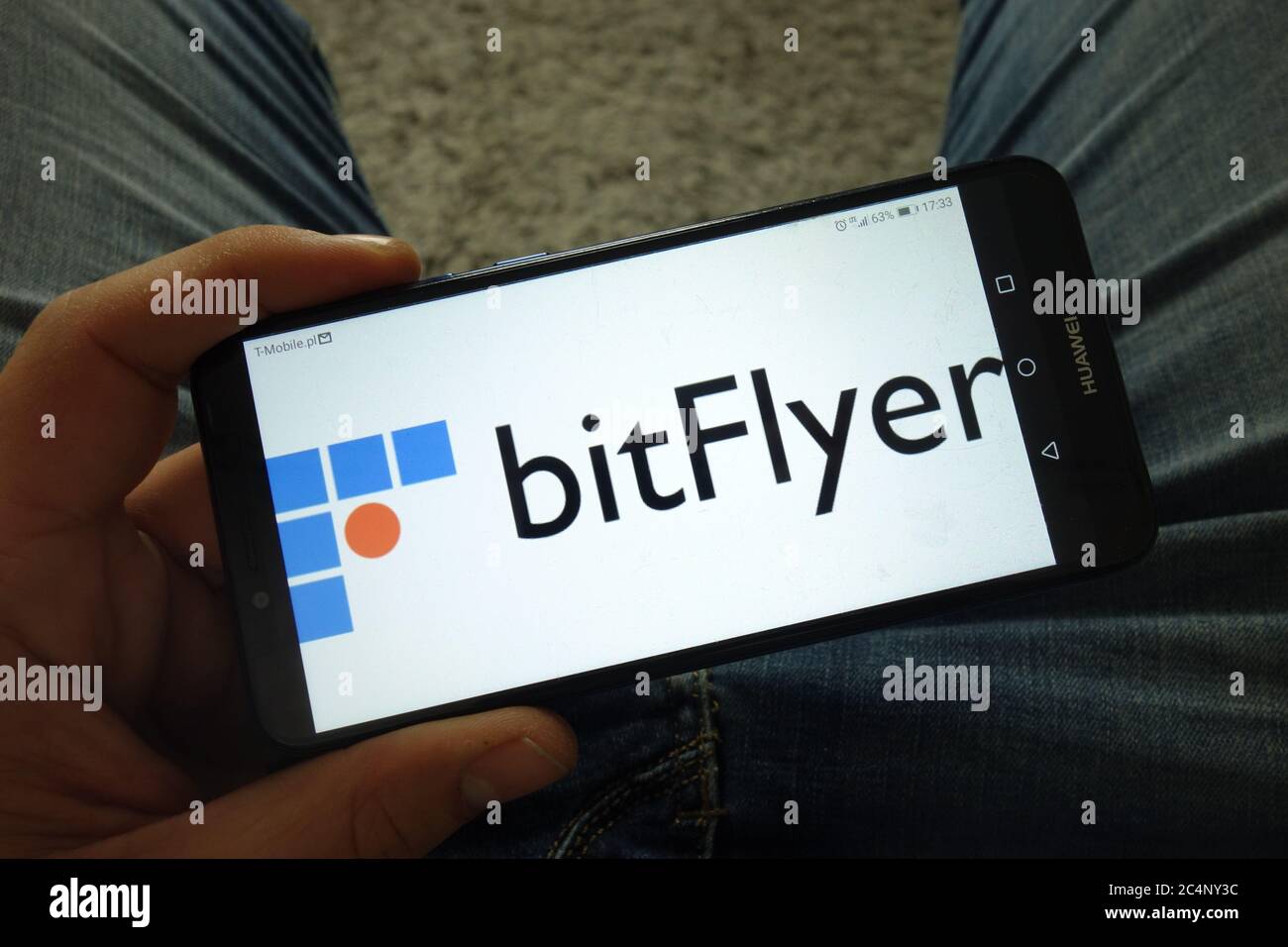 Logo bitflyer hi-res stock photography and images - Alamy