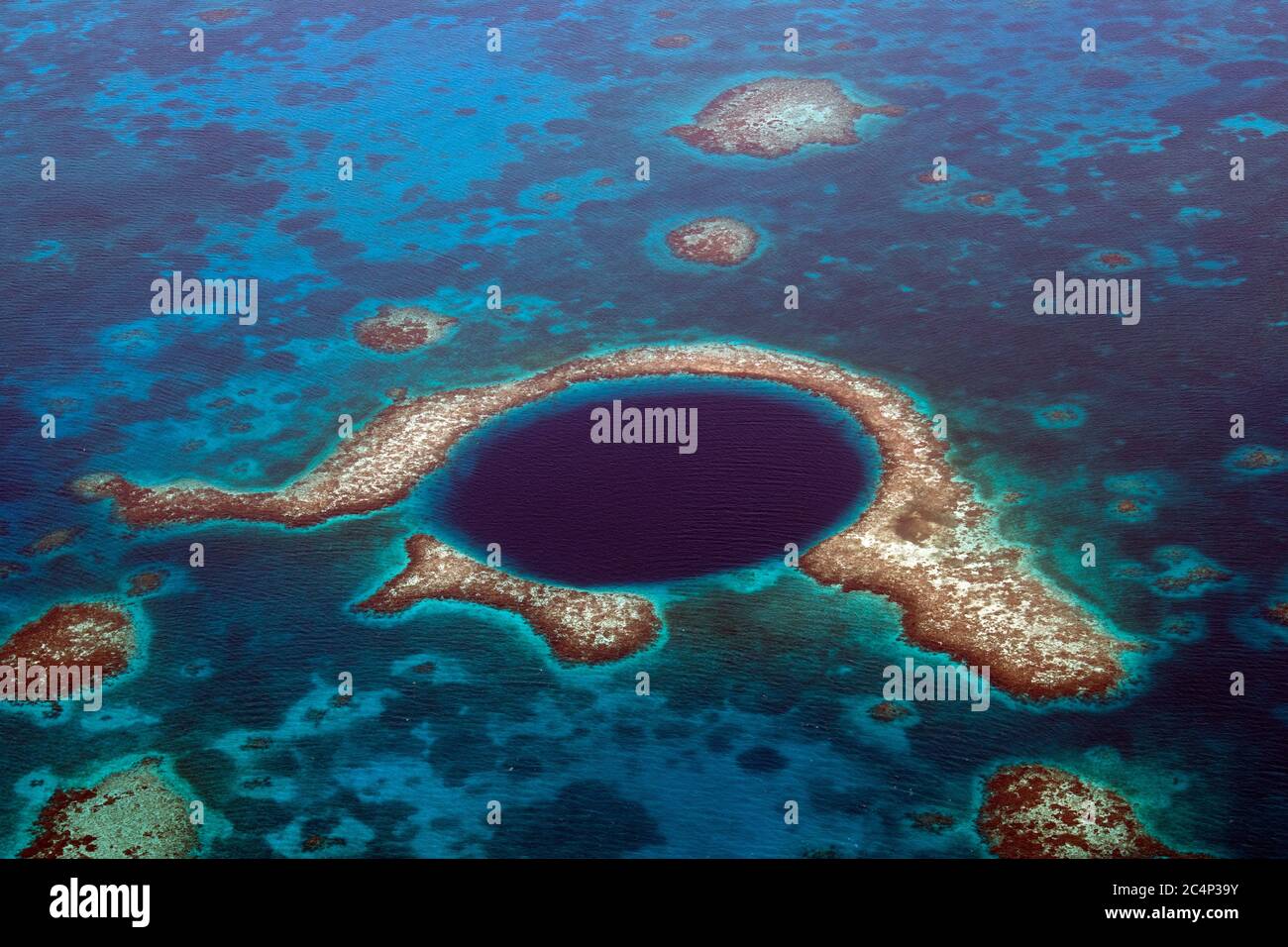 Aerial view of The Great Blue Hole, a UNESCO world natural heritage ...
