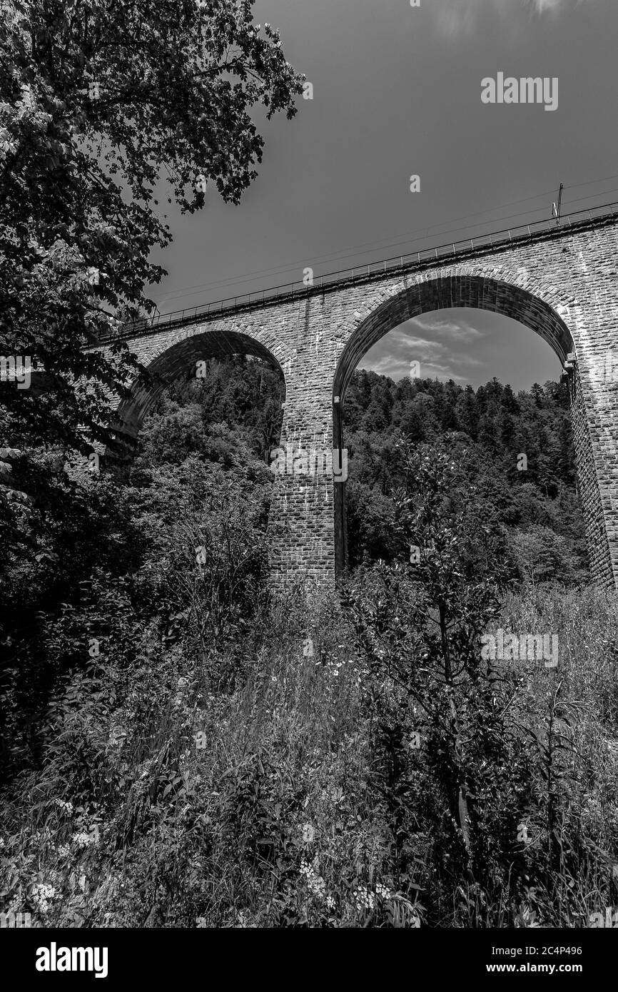 Spectacular view of the old railway bridge at the Ravenna gorge viaduct ...