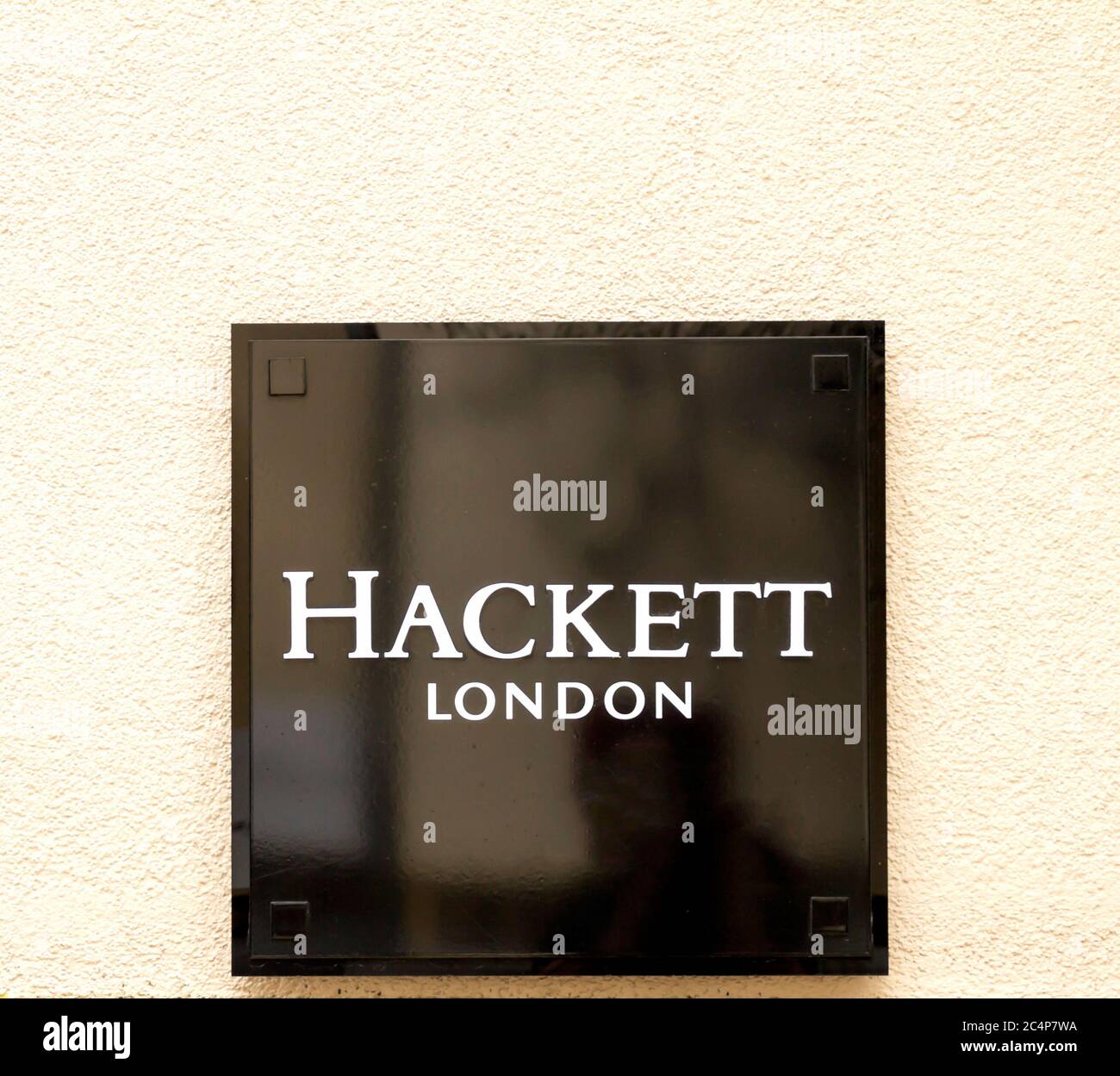 Hackett clothing store hi-res stock photography and images - Alamy