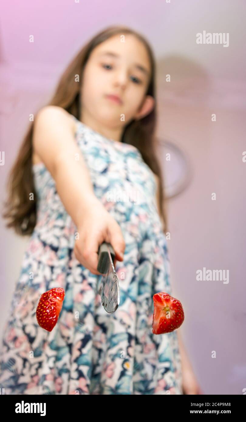 Sharpen knife hi-res stock photography and images - Alamy