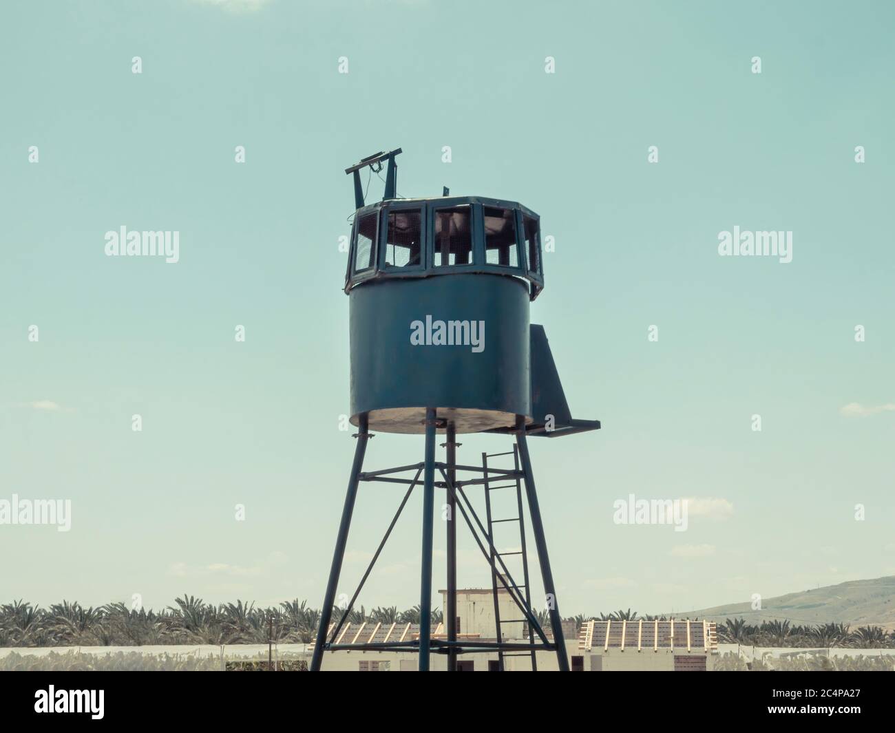 Military watchtower in israel hi-res stock photography and images - Alamy