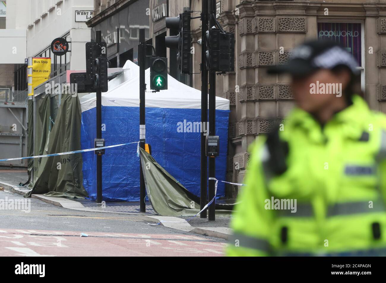 Police incident tent scene hi-res stock photography and images - Alamy