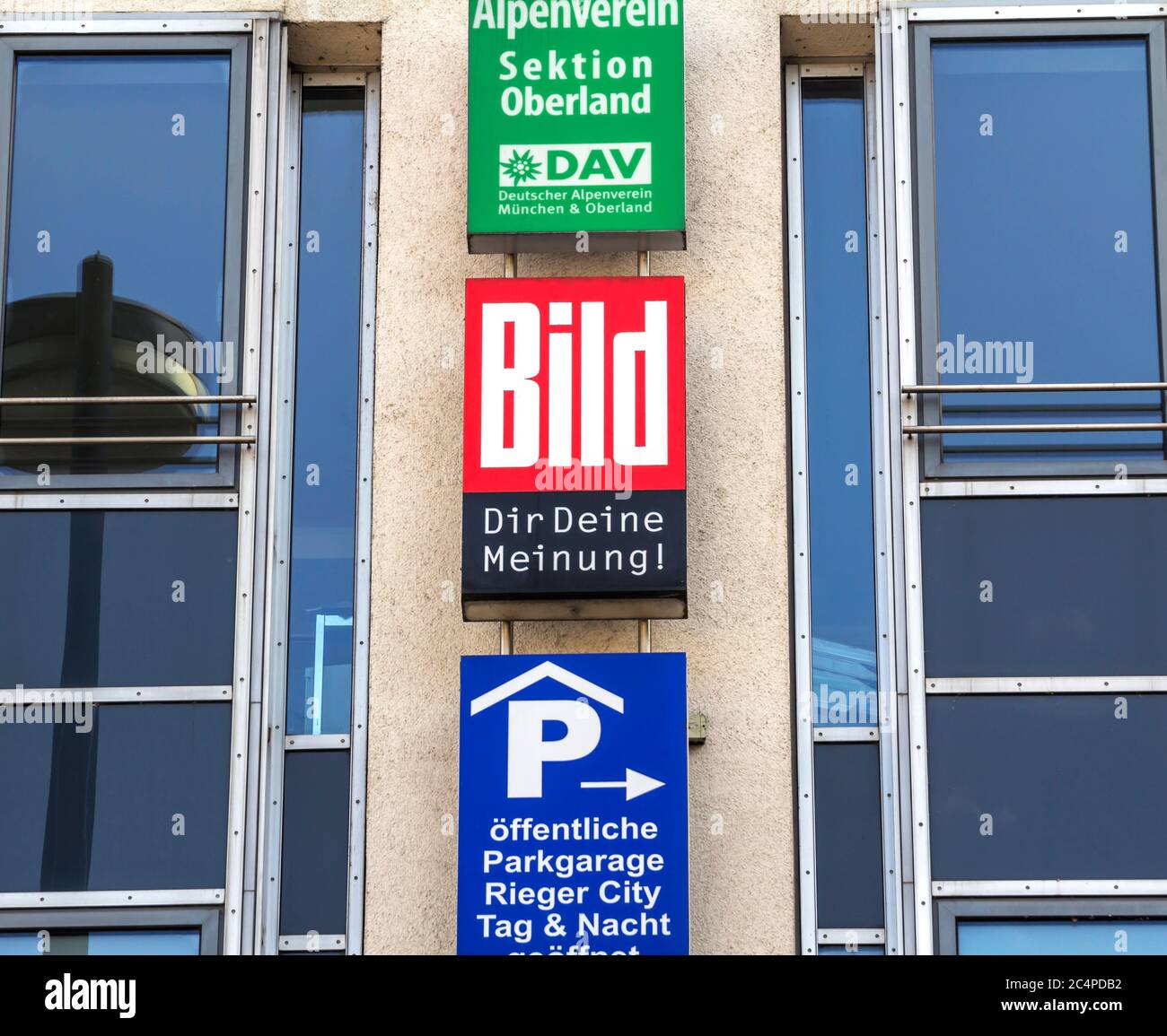 Munich Newspaper Publisher High Resolution Stock Photography and Images ...