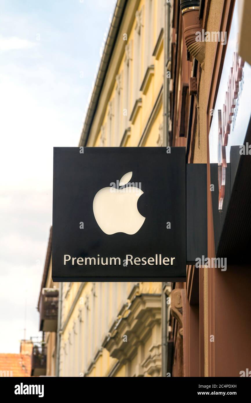 Wurzburg, Germany : Apple store, premium seller Apple Inc sells mobile ...