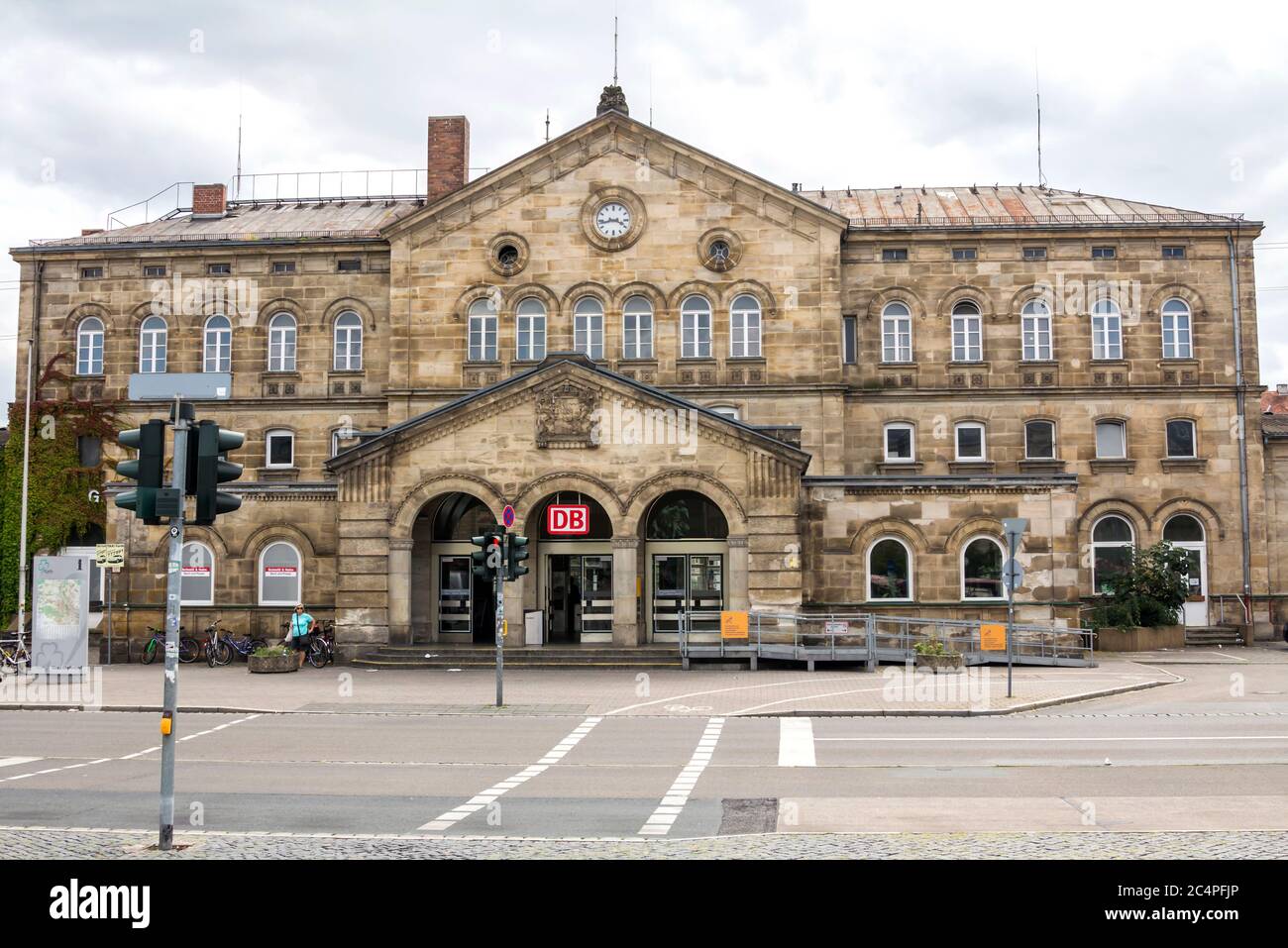 Furth hauptbahnhof railway station hi-res stock photography and images ...