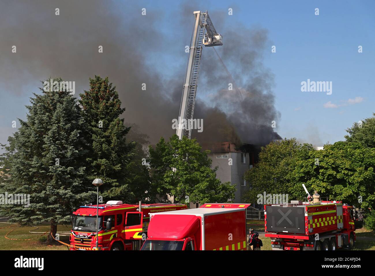 Linkoping, Sweden 20200627 Big fire in apartment blocks in Skattegården ...