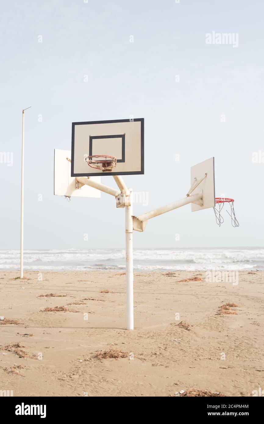 Beach and basketball court hi-res stock photography and images - Alamy