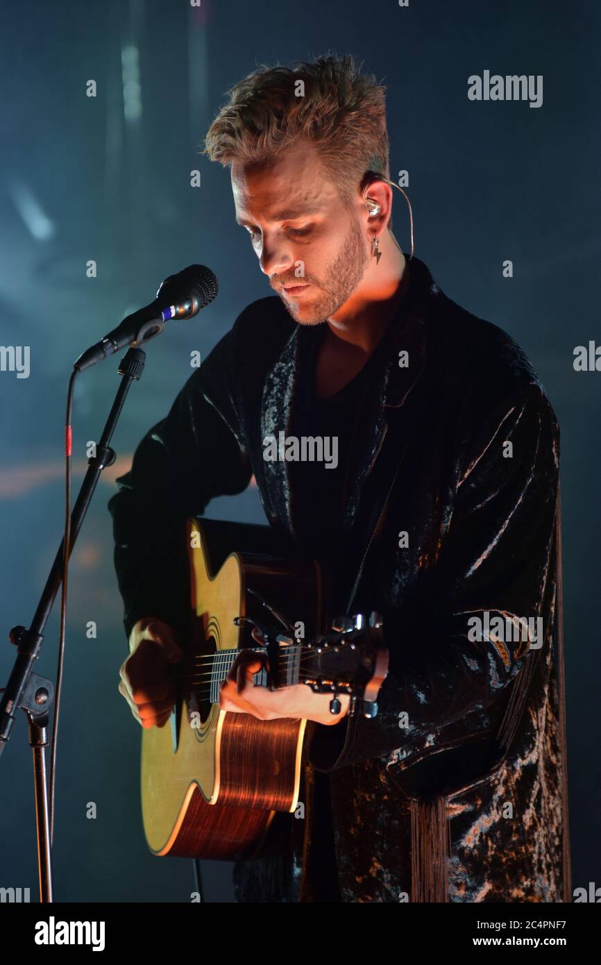 Victor thell hi-res stock photography and images - Alamy