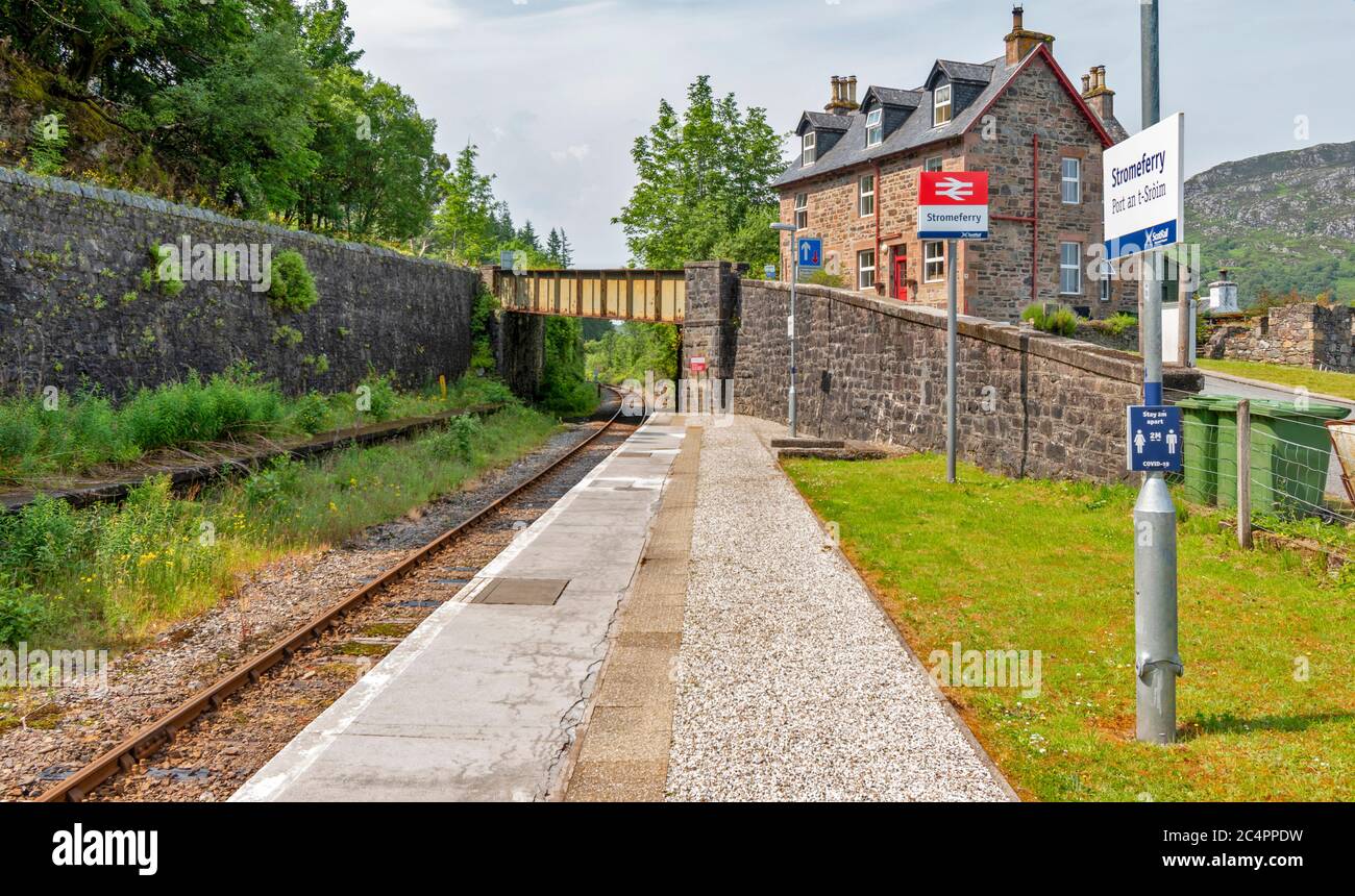STROMEFERRY LOCH CARRON ROSS-SHIRE SCOTRAIL STATION ON THE WEST COAST ...