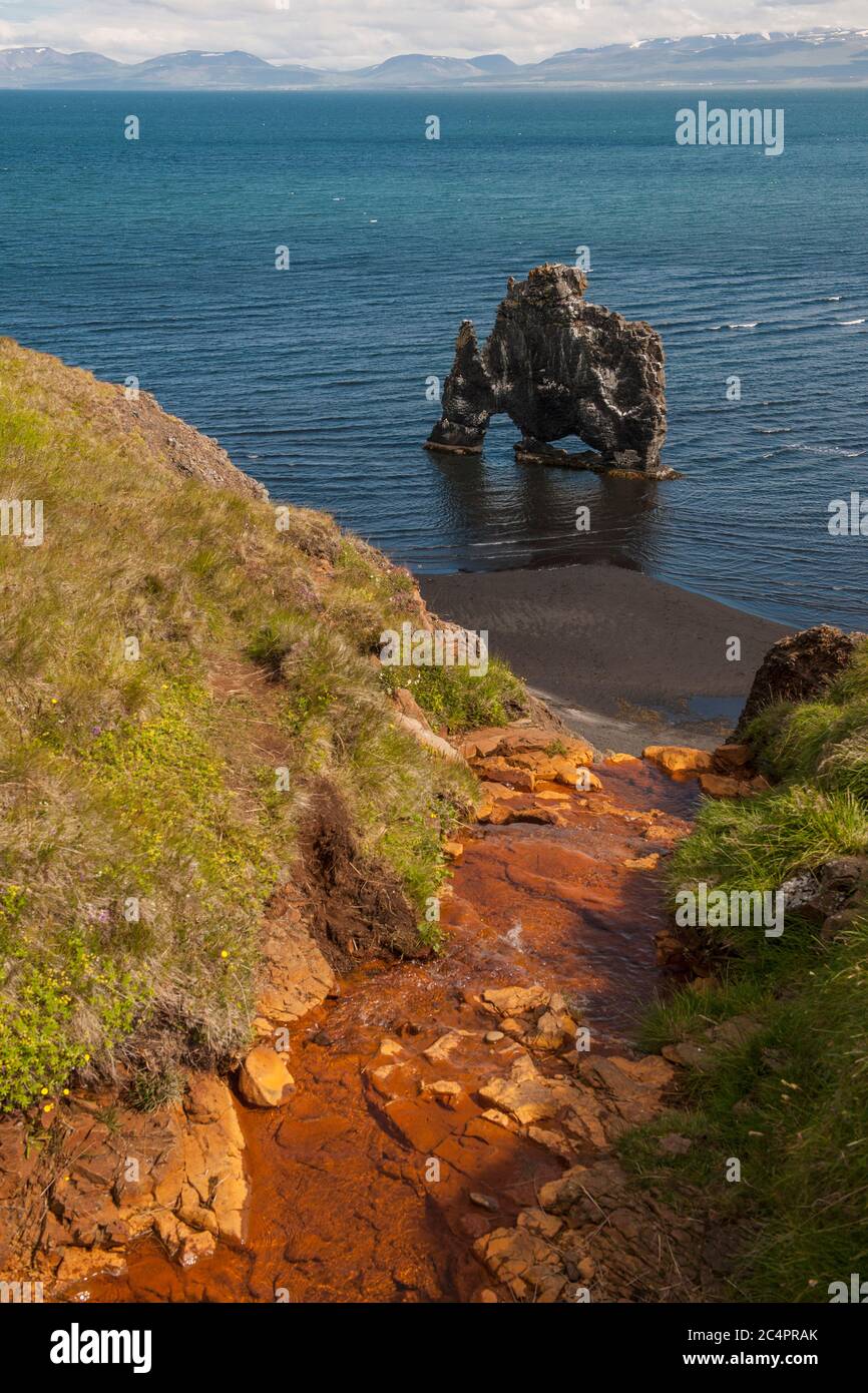 Majestic rock stack hi-res stock photography and images - Alamy