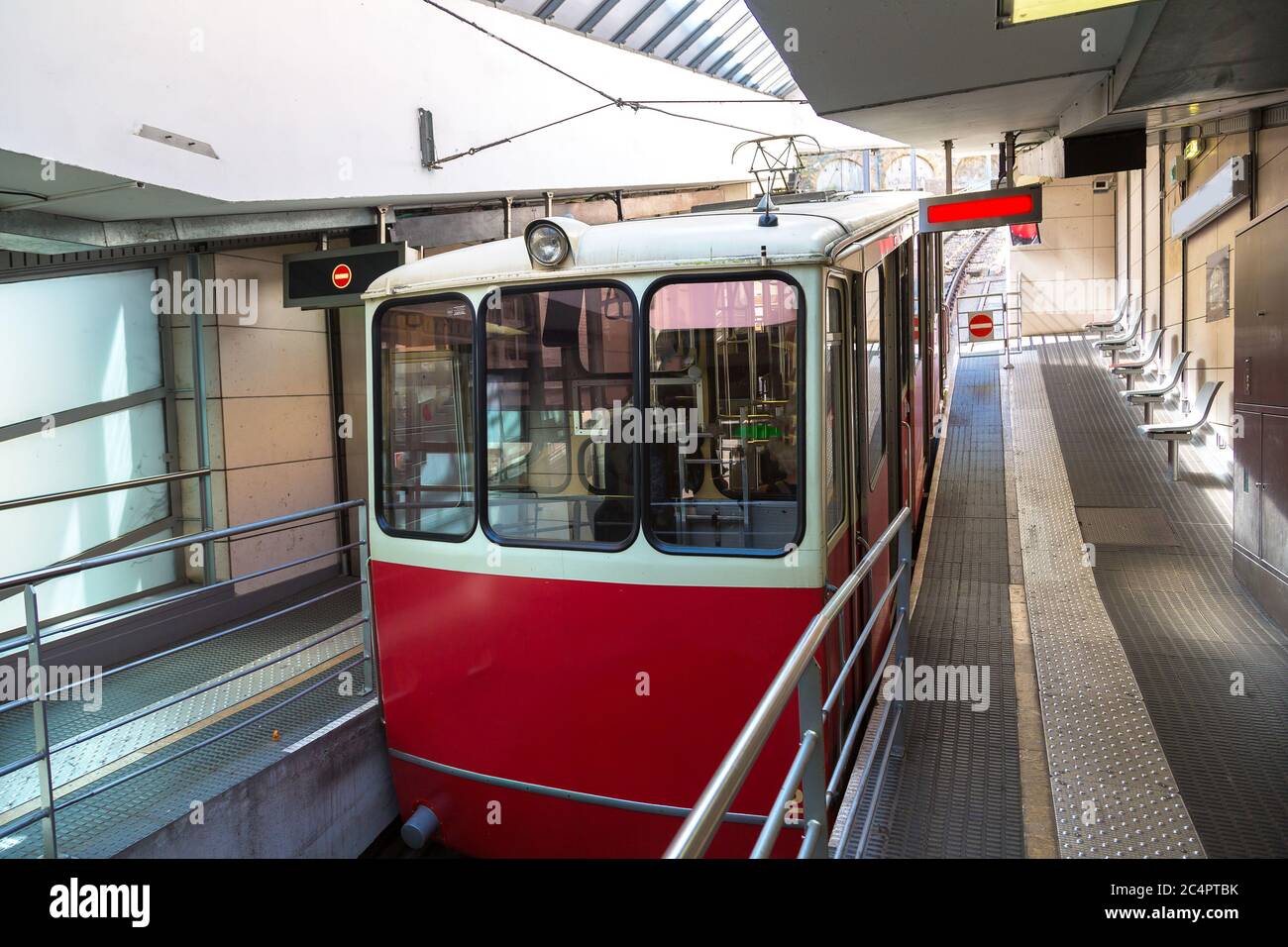 Lyon funicular railway hi-res stock photography and images - Alamy