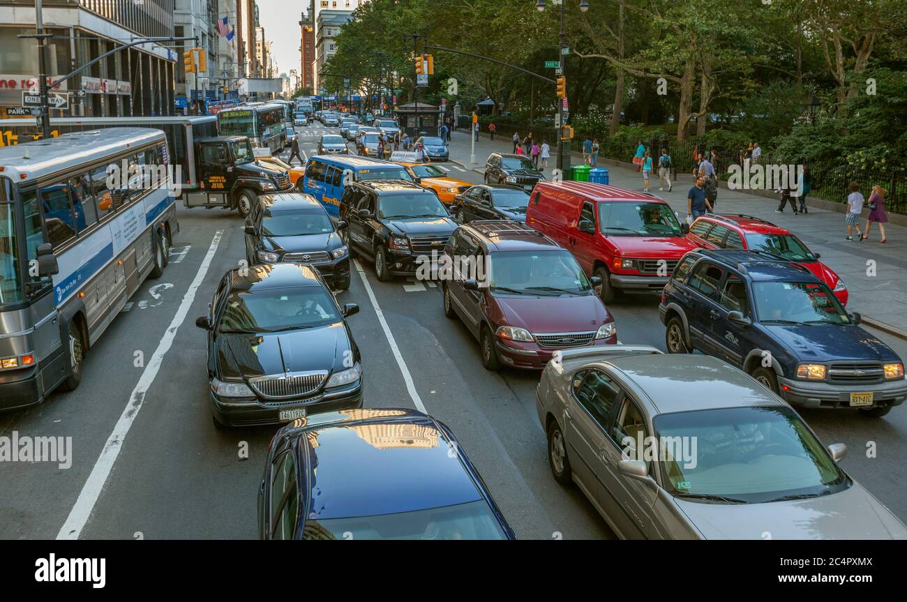 Rush hour hi-res stock photography and images - Alamy