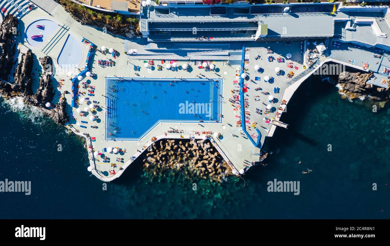 Public swimming pool, aerial view hi-res stock photography and images ...