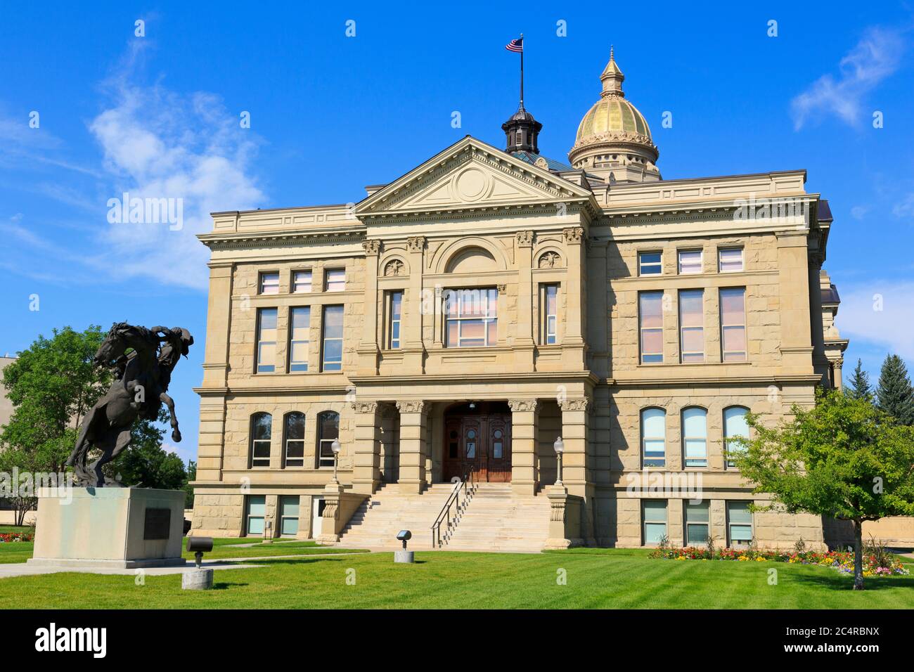 Cheyenne wyoming capitol hi-res stock photography and images - Alamy