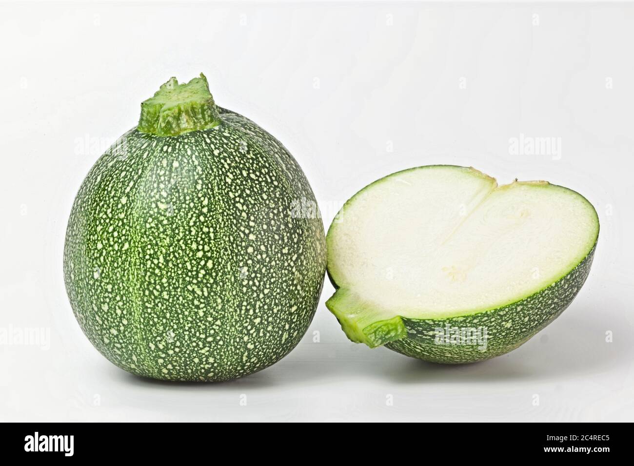 Round courgette plant hi-res stock photography and images - Alamy