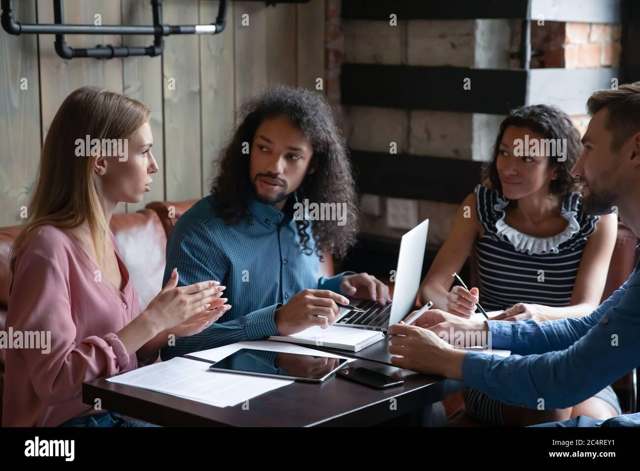 Cafe management hi-res stock photography and images - Alamy