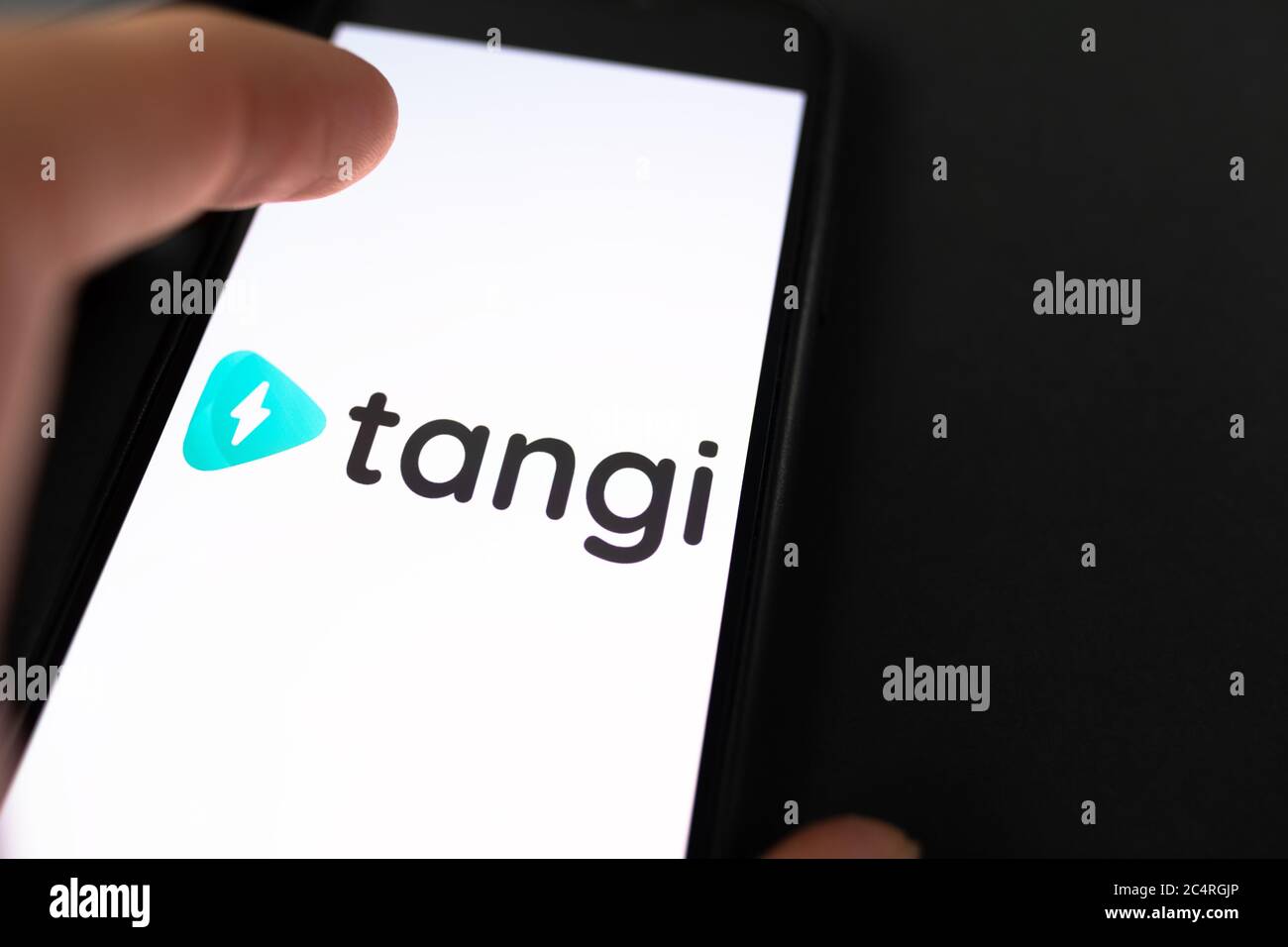 Tangi from google logo on smartphone screen Stock Photo - Alamy