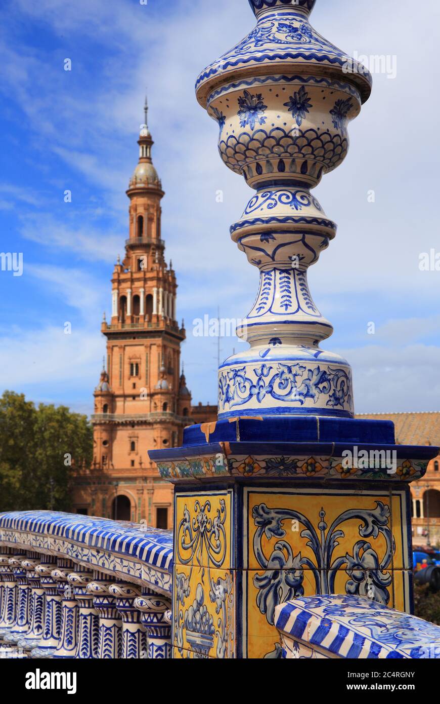 Spanish historic landmark architecture hi-res stock photography and ...