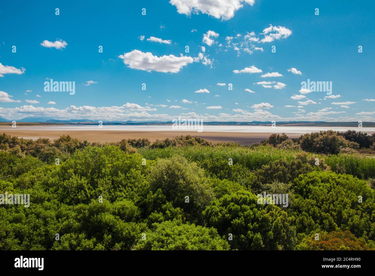 Lagoon view. Dry lagoon “Fuente De Piedra” Stock Photo - Alamy