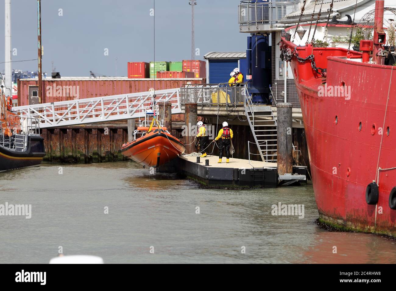 Rnli station hi-res stock photography and images - Alamy