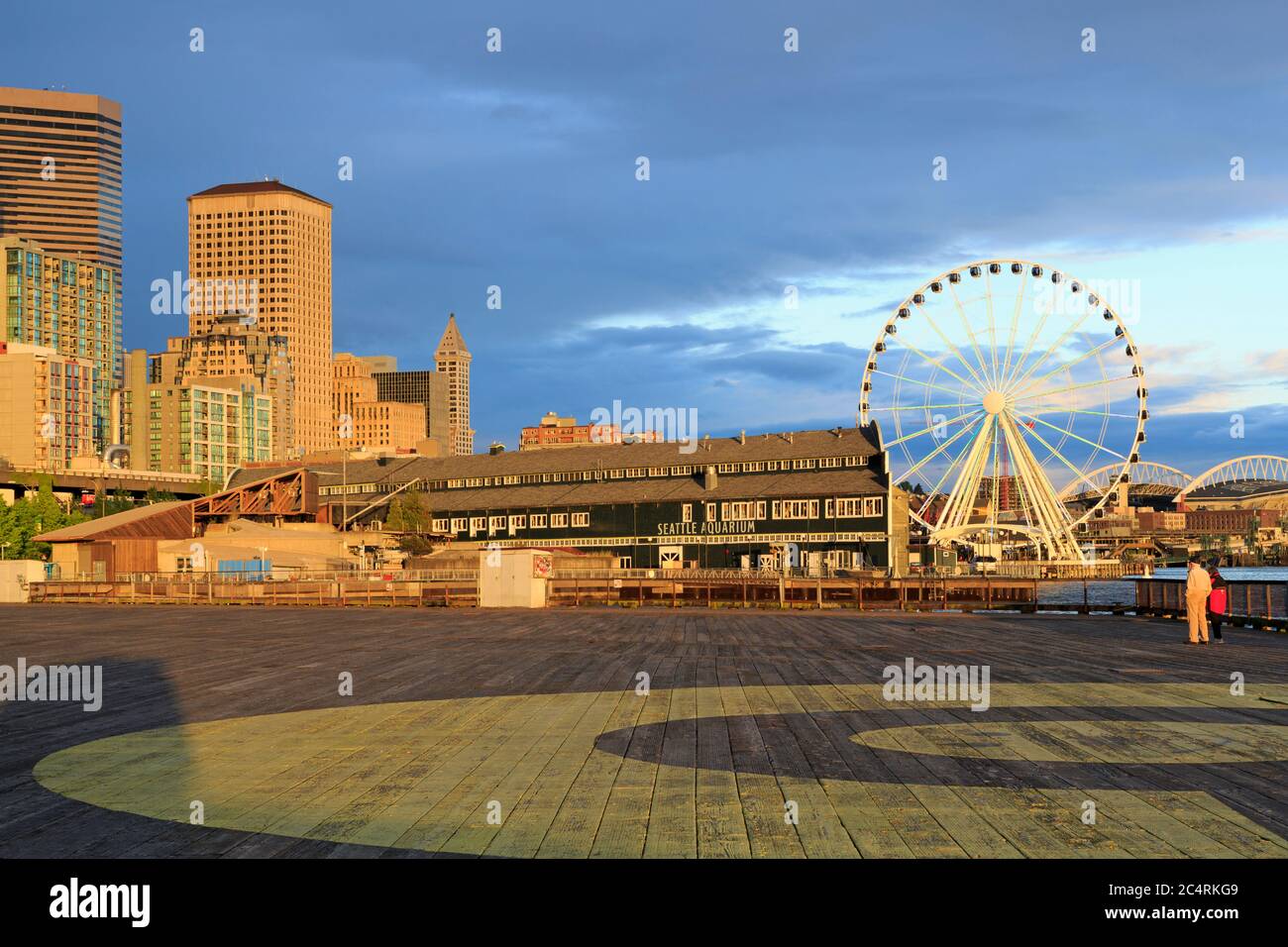 Seattle washington great wheel hi-res stock photography and images - Alamy