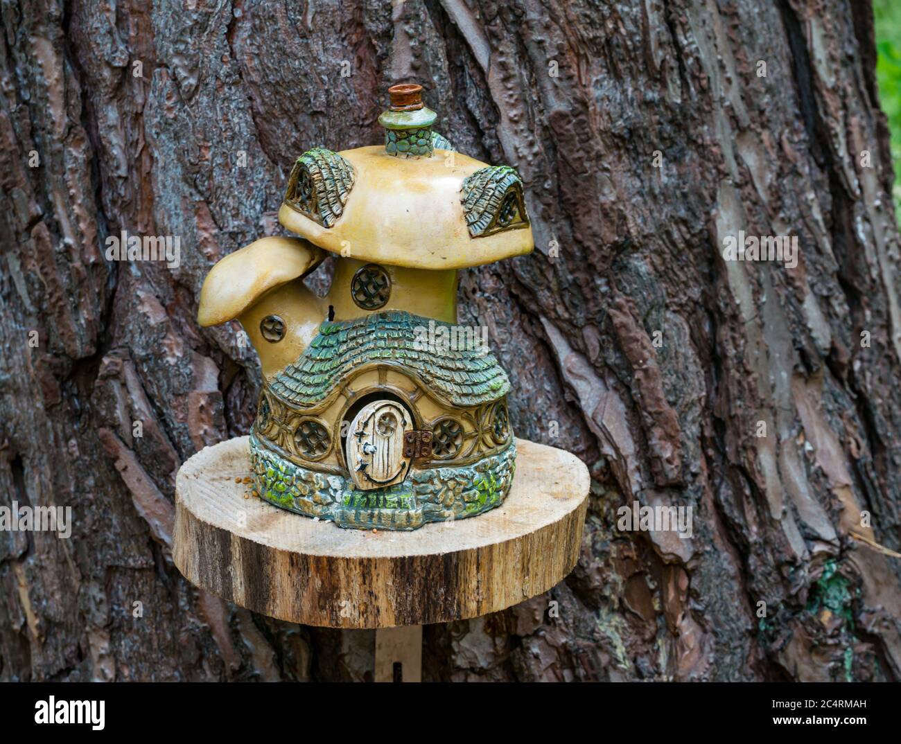 Fairy tree house hi-res stock photography and images - Alamy