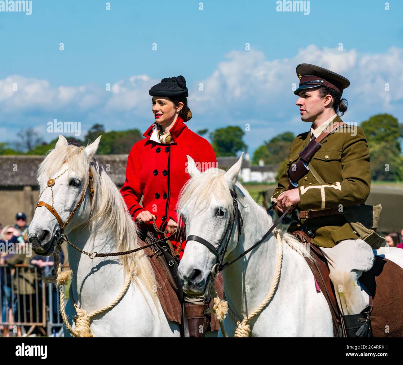 Outdoor horses hi-res stock photography and images - Alamy