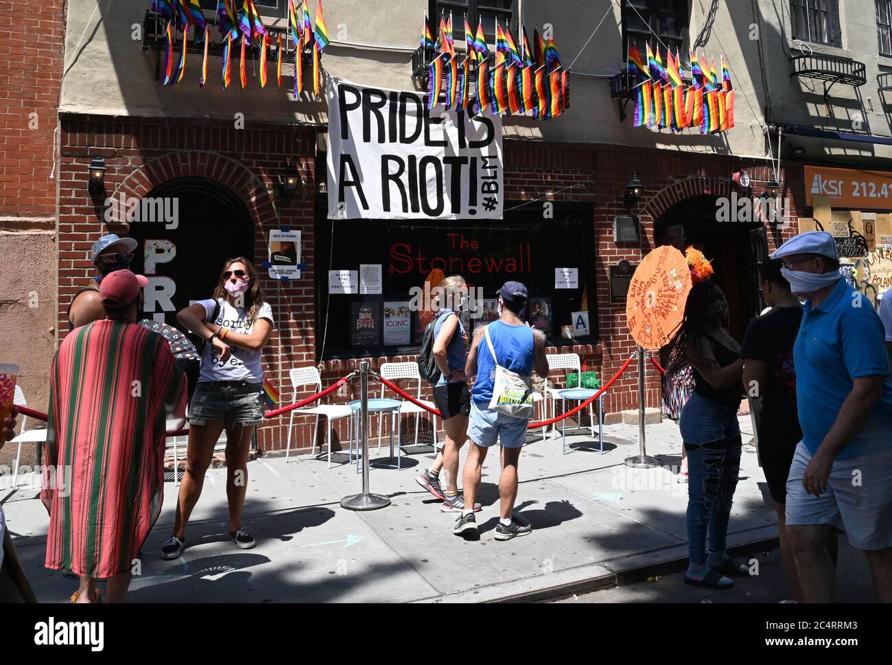 Gay june 28 1970 hi-res stock photography and images - Alamy