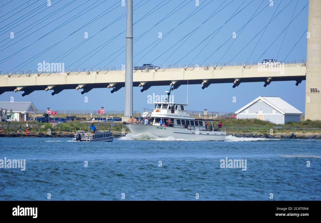 Bethany Beach Delaware U S A June 28 2020 Fishing Boats Passing