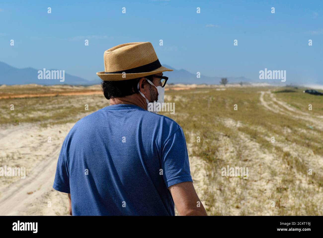 Normal man hi-res stock photography and images - Alamy