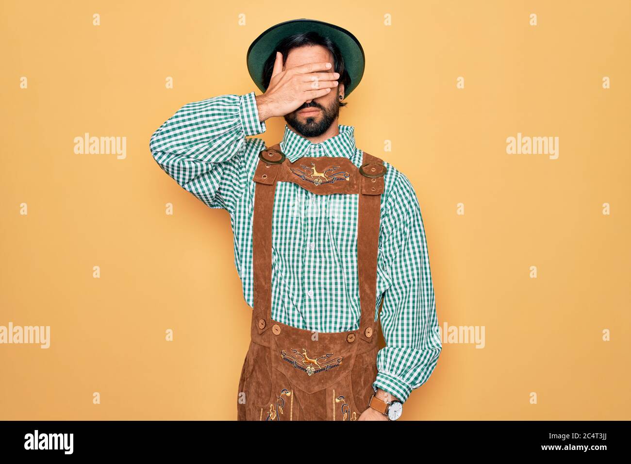 Beer isolated hi hi-res stock photography and images - Alamy