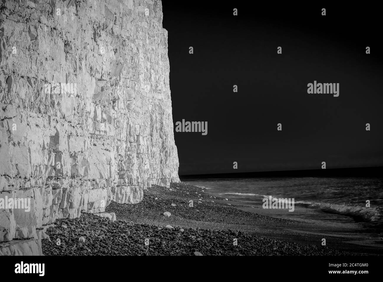 White Cliffs at the English South coast Stock Photo - Alamy
