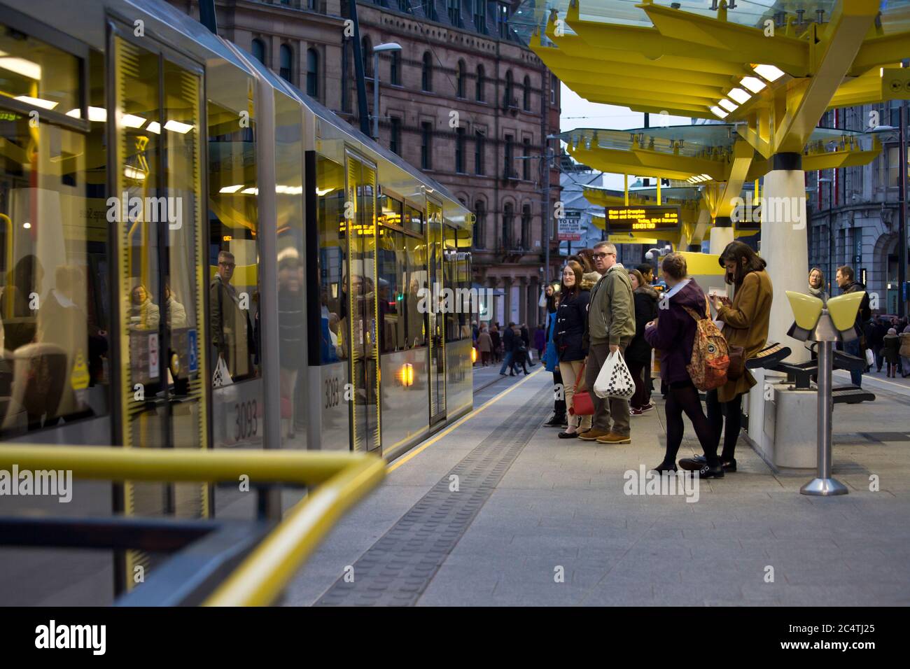 Manchester, Street photography, street scenes, city scenes, city centre ...