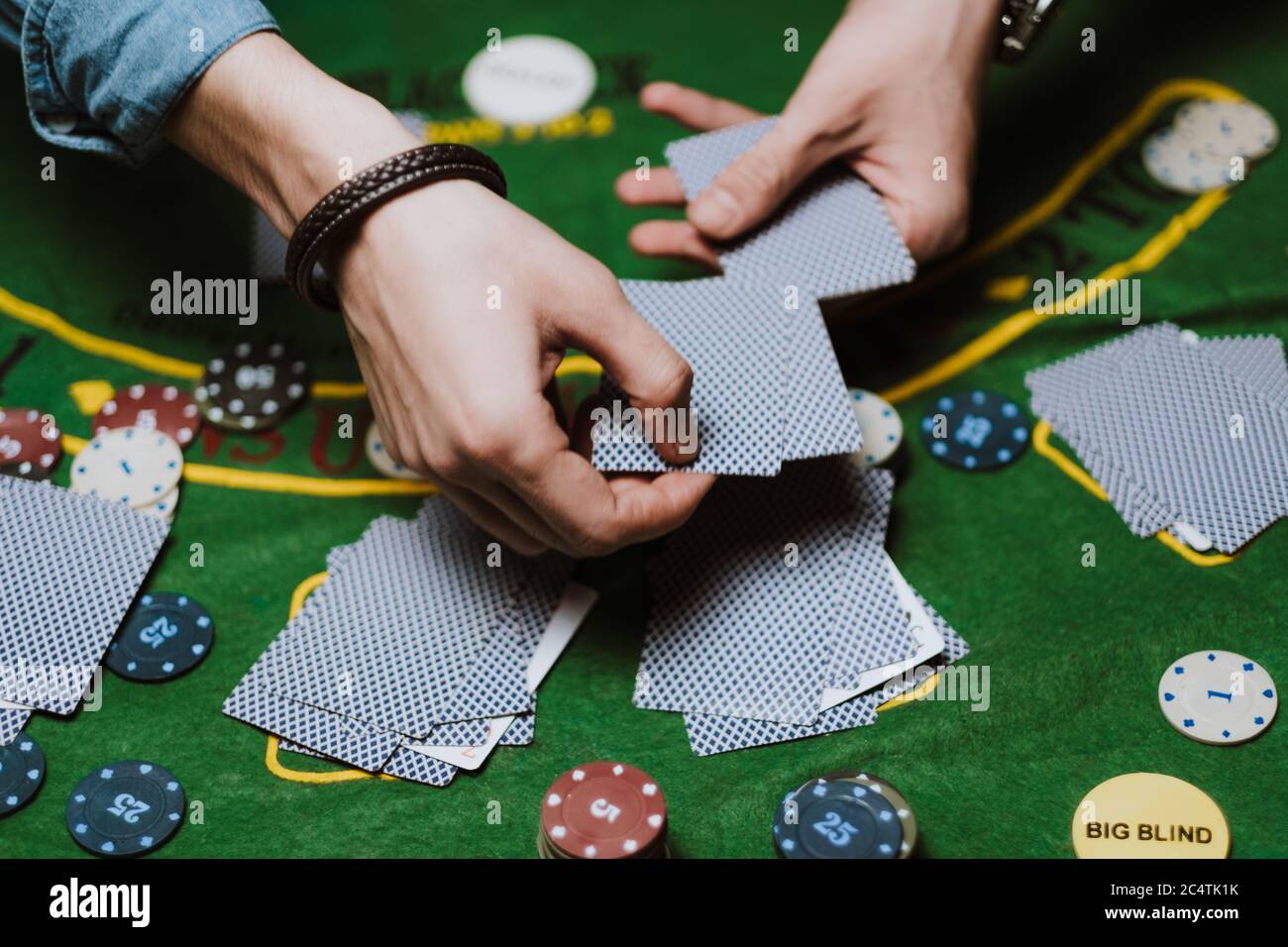 Professional croupier table playing hi-res stock photography and images ...