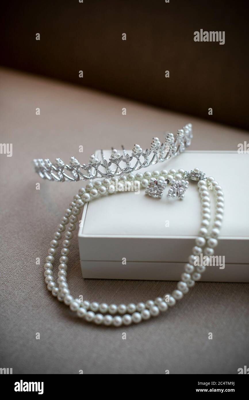 Tiarra hi-res stock photography and images - Alamy