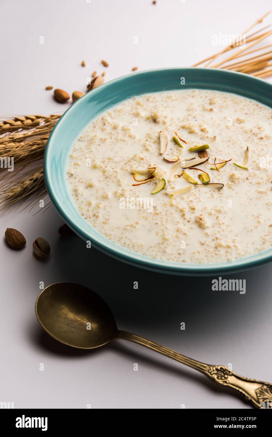 Daliya kheer or Dalia Payasam – Broken or Cracked wheat and milk ...